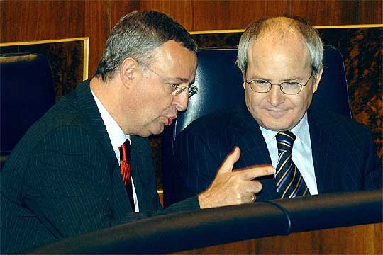 Jesús Caldera, ministro de Trabajo y Asuntos Sociales | Sociedad | EL PAÍS