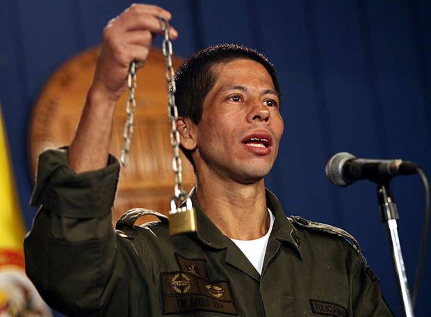 John Pinchao, consigue huir de la FARC | Internacional | EL PAÍS